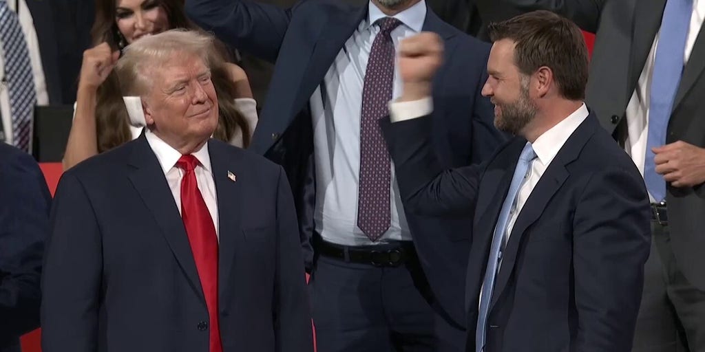 Republican National Convention crowd chants 'fight, fight, fight' in ...
