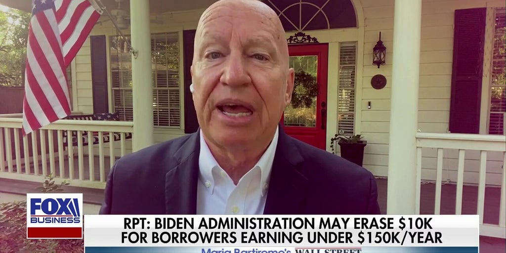 More IRS agents and anticipated tax hike could affect working families ...