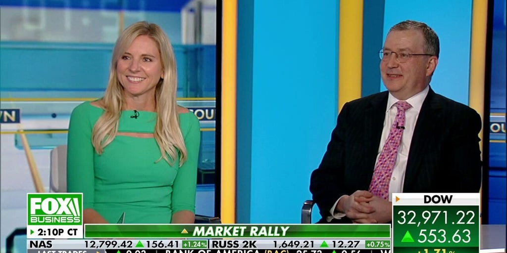 Investors should hold cash for now: Elizabeth Burton | Fox Business Video