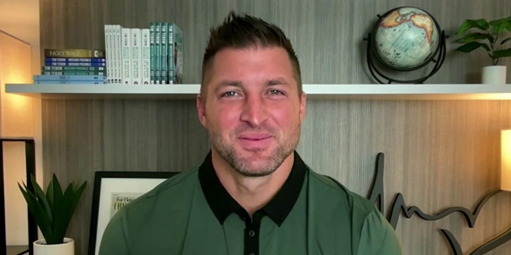 Tim Tebow unveils Renewed Hope Act to 'build a bigger rescue team ...