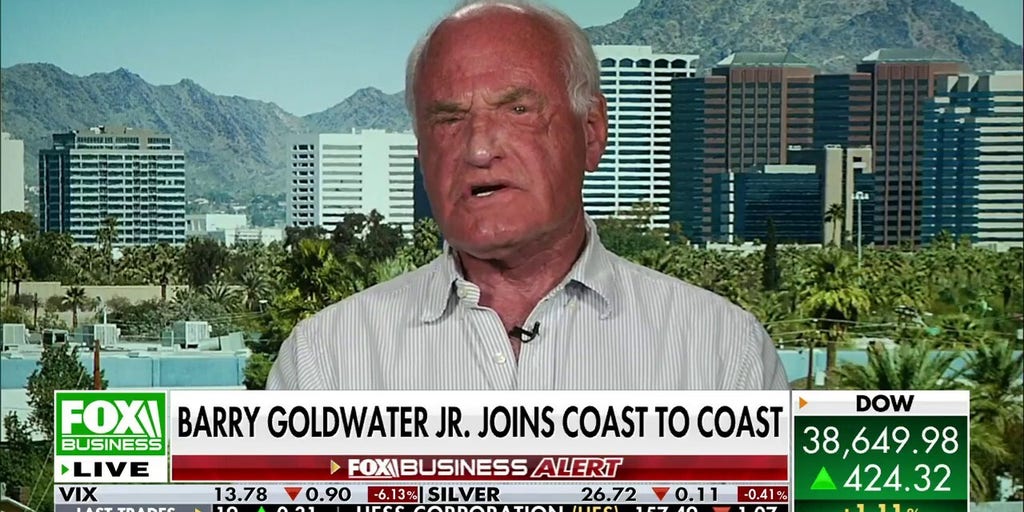 Trump will win regardless of what happens in the courtroom: Barry ...