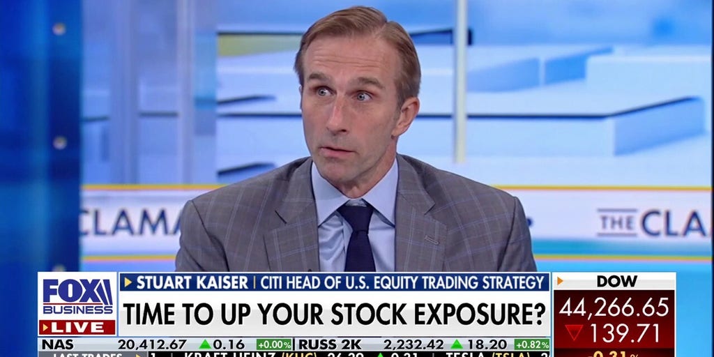 Expert reveals if it's time for investors to up their stock exposure ...