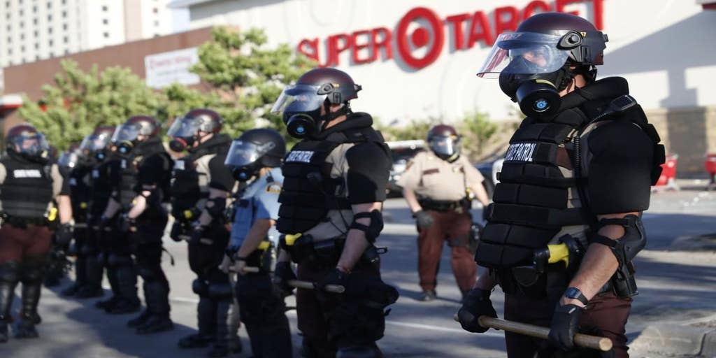 Target closes 24 Minnesota stores amid looting | Fox Business Video