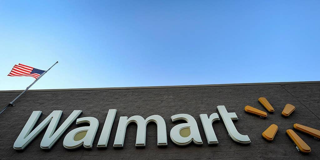 Bernie Sanders is barking up the wrong tree: Former Walmart CEO | Fox ...