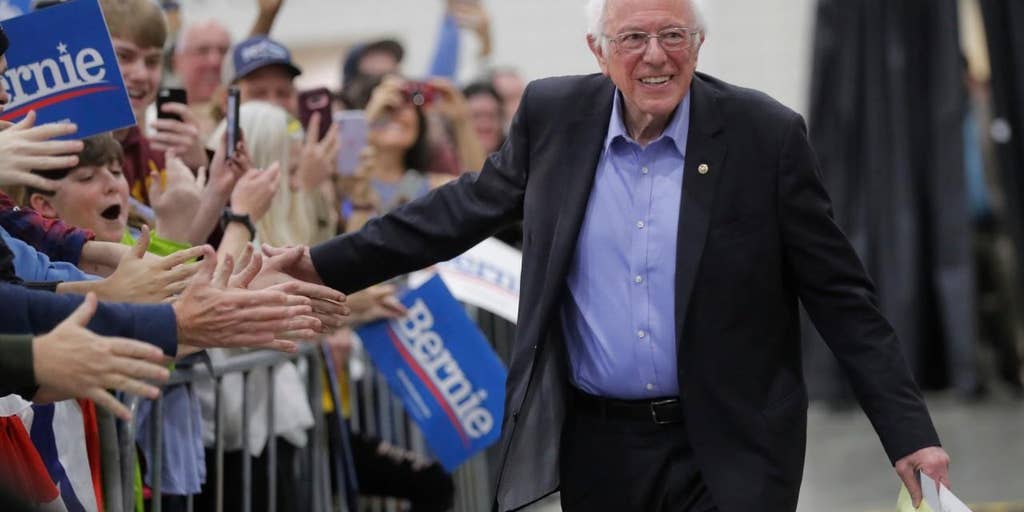 Cuba lauds Bernie Sanders for praising Fidel Castro | Fox Business Video
