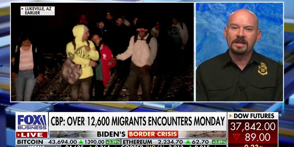 Drug cartels control the entire US-Mexico border: Art Del Cueto | Fox ...