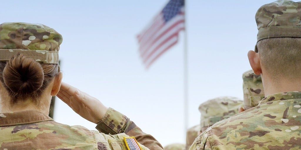 How can veterans prepare for retirement? | Fox Business Video