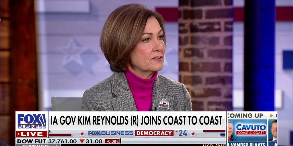 DeSantis put in the groundwork to win Iowa caucuses: Gov. Kim Reynolds ...