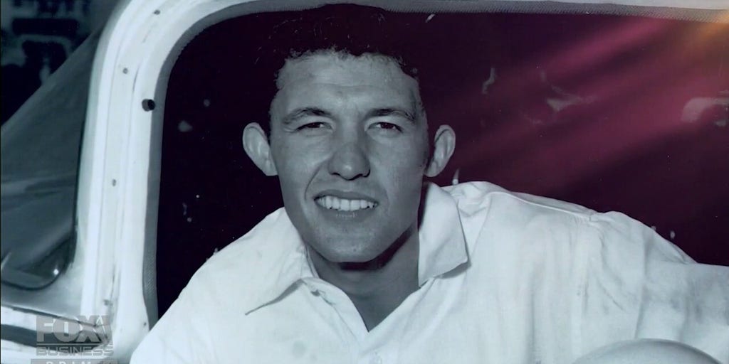 How Richard Petty risked his life and a limb for his career | Fox ...