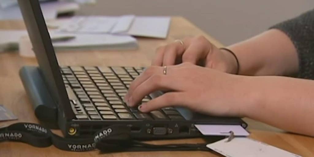 Schools could see laptop shortage; America slowly heads back to the ...