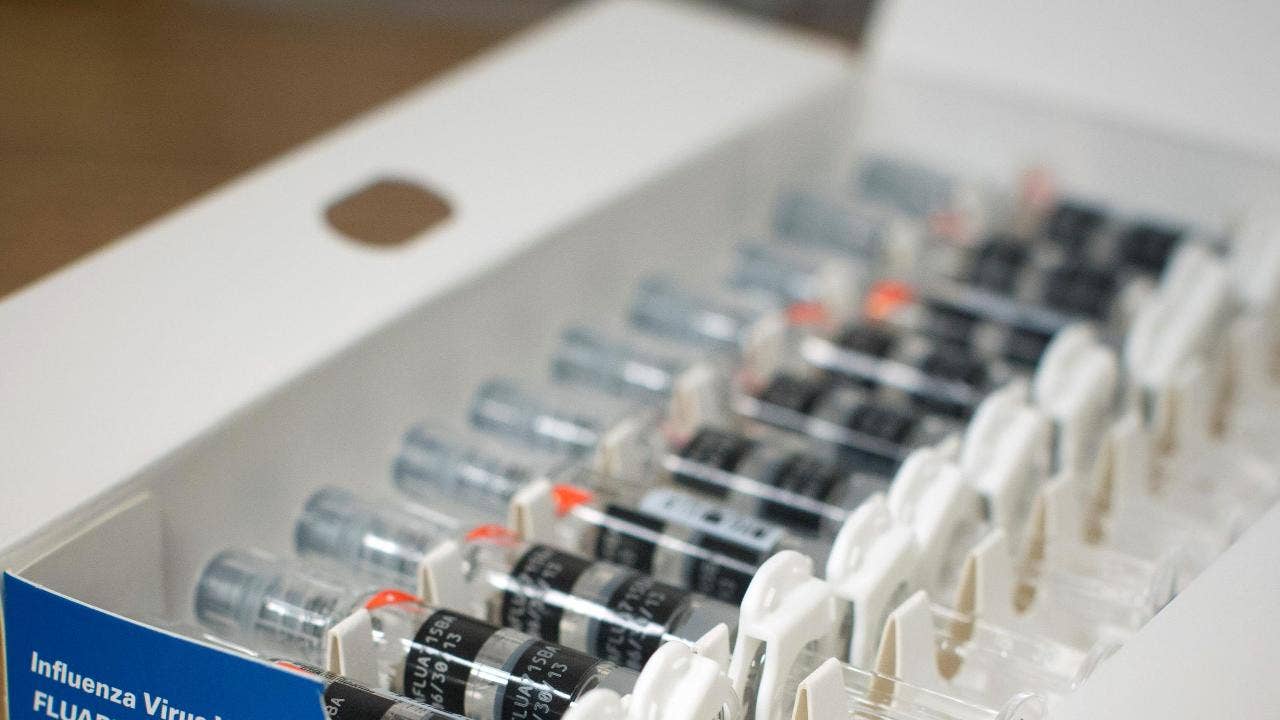 Why scientists are scrambling to make a 'universal influenza vaccine'