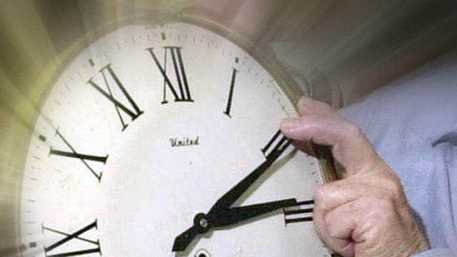 Health effects of daylight savings time | Fox News Video