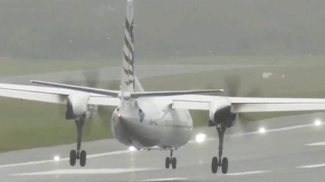 Extremely high winds cause tumultuous, bumpy landing in UK | Fox News Video