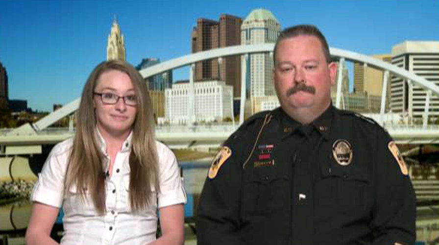 Red Robin waitress pays for policemen's meal after slain officer's ...