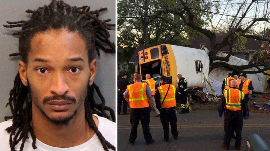 Tennessee bus driver charged in crash that left 6 dead, including 5 ... Tennessee bus driver charged in crash that left 6 dead, including 5 ...