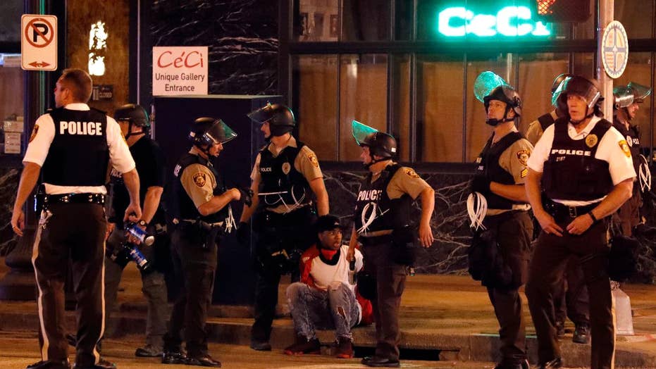 Bill would limit St. Louis police use of pepper spray, tear gas at ...