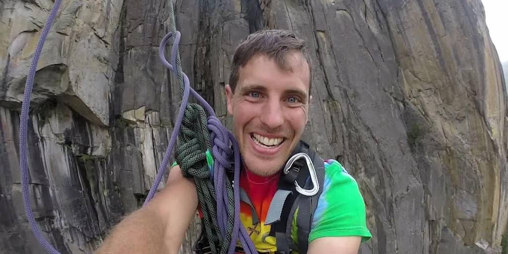Man Jumps 800 Feet Off Yosemite Cliff Without Parachute Fox News Video Man Jumps 800 Feet Off Yosemite Cliff Without Parachute Fox News Video