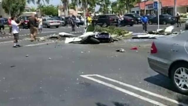 5 Dead After Plane Crashes In California Mall Parking Lot On Air
