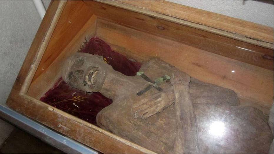 Mummy mystery: How 300-year-old corpse of a lederhosen-clad priest ... Mummy mystery: How 300-year-old corpse of a lederhosen-clad priest ...