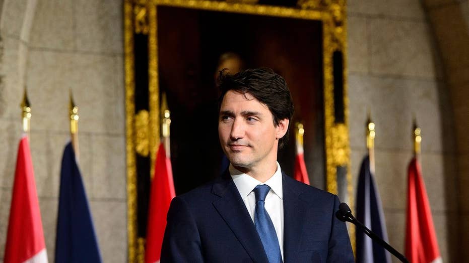 Justin Trudeaus Former Right Hand Man To Ride To The Rescue And