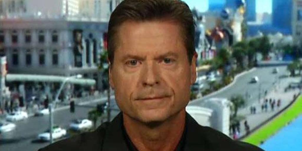 Former Las Vegas Police Sergeant On Warning Signs Of Potential Shooter