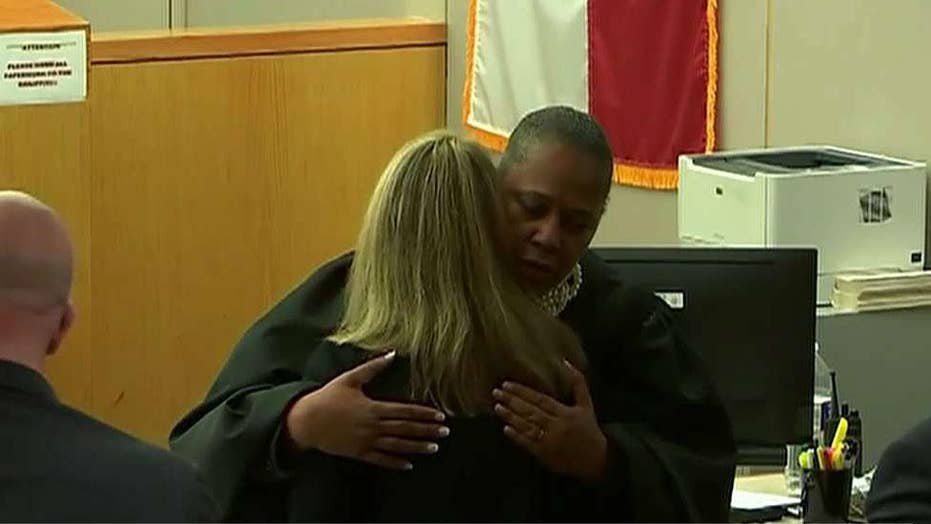 Dallas judge 'lived out her faith' by giving courtroom hug to officer ...