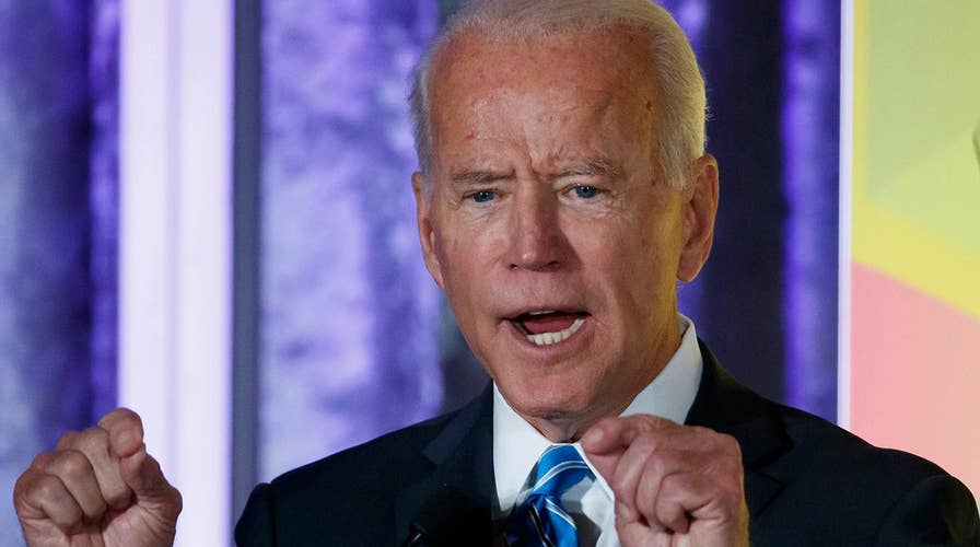 Bidens Big Lead In South Carolina Shrinks As Warren Rises In Crucial