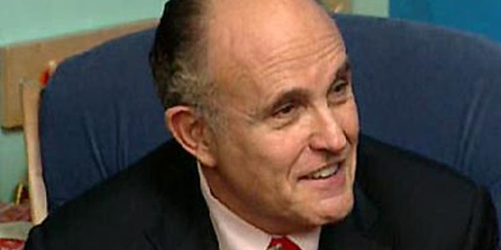 Rudy Reads Xmas Tale | Fox News Video