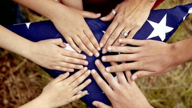 Foundation serves families of fallen soldiers | Fox News Video