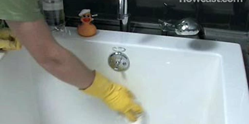 How to Clean a Ring from Your Bathtub | Fox News Video