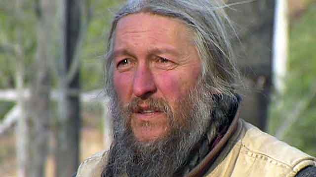 'Mountain man' vs. government | Fox News Video