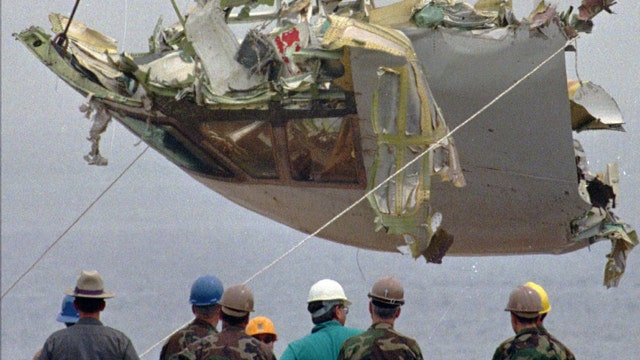 Reaction to new claims about TWA Flight 800 crash | On Air Videos | Fox ...