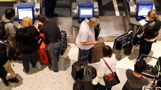 Scam Alert: Travel scams | Fox News Video