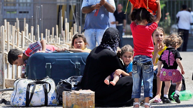 Humanitarian crisis grows as millions of refugees flee Syria | Fox News ...