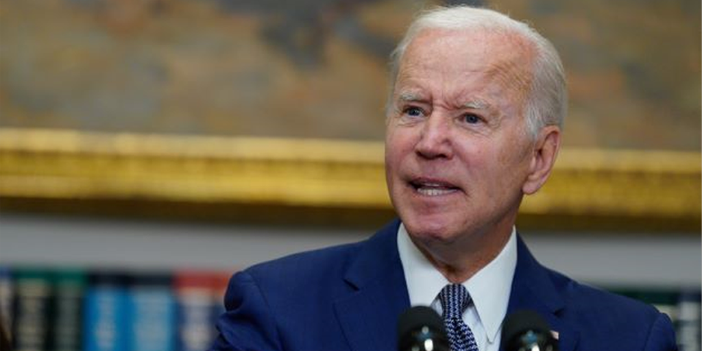 President Biden delivers remarks on the economy and deficit reduction ...