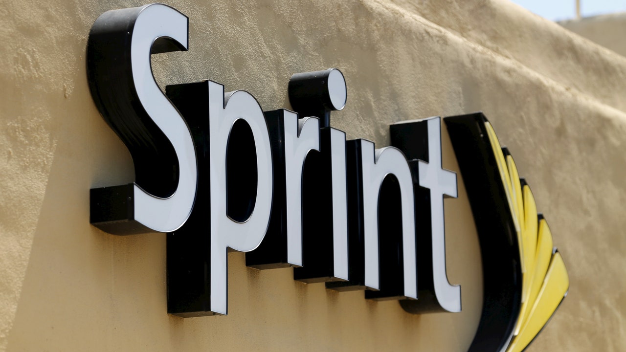 Sprint Set to Raise $1.1B from Sale/Lease-Back Deal | Fox Business