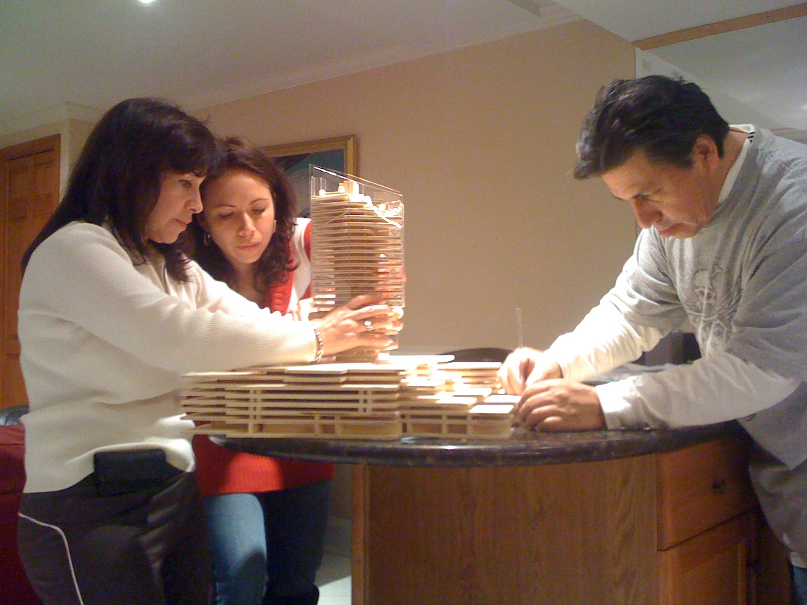 How to Avoid a Family Feud Over an Inheritance | Fox Business