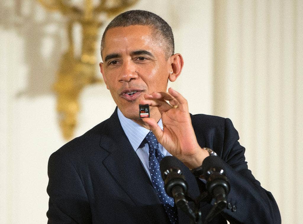Obama plugs math, science education; honors achievement in science ...