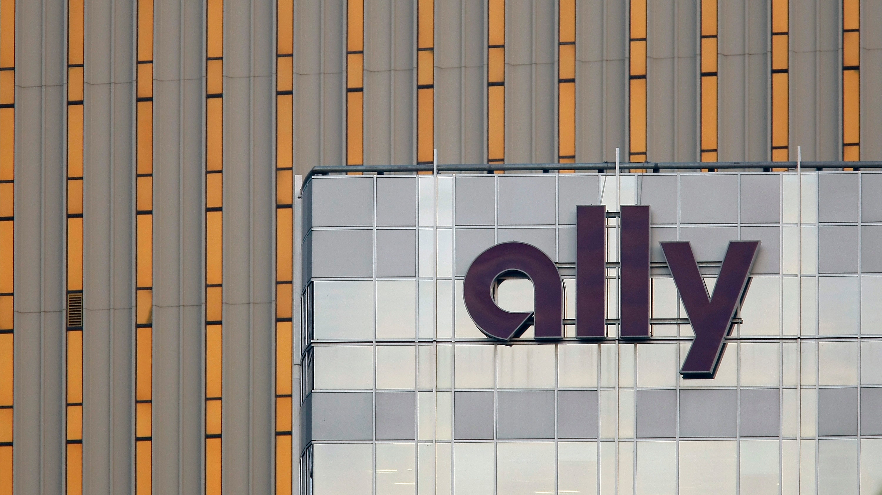 Ally Financial Dips in NYSE Debut | Fox Business