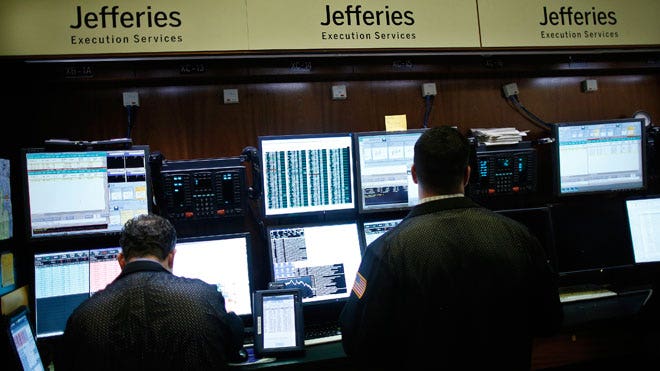 Jefferies' Sage Kelly Resigns from Post Amid Scandal | Fox Business