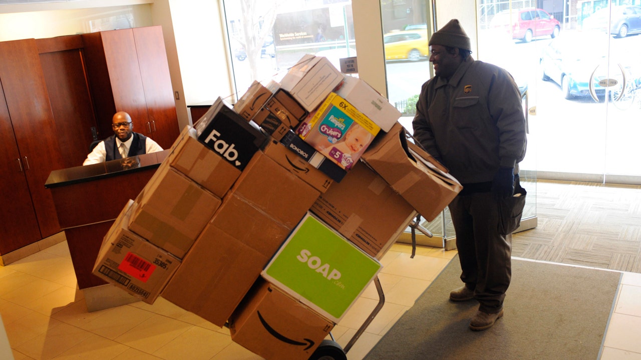 UPS Improves Holiday Performance By Adding a Day to Delivery Time | Fox ...