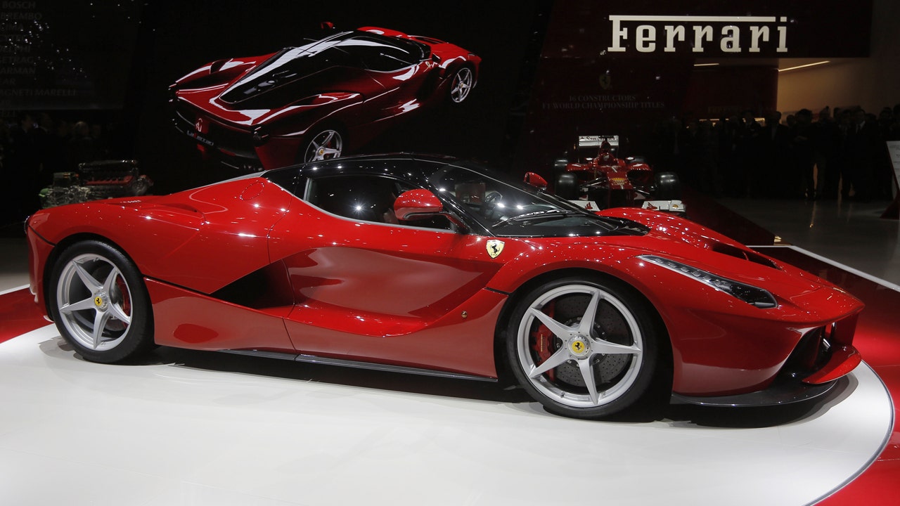 Why Fiat Chrysler is Splitting from Ferrari | Fox Business