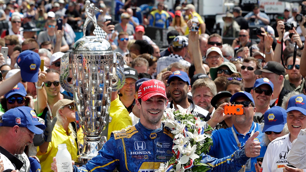 Alexander Rossi Pulls Off Stunning Upset in 100th Indy 500 | Fox Business