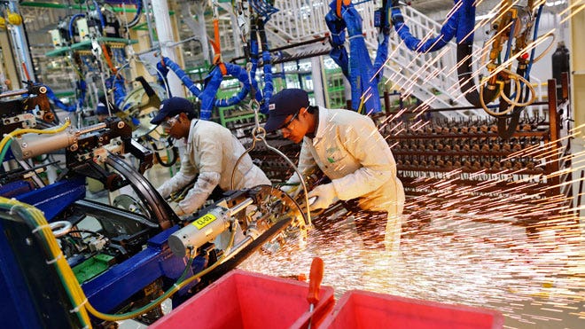 Midwest Manufacturing Activity Highest Since October | Fox Business
