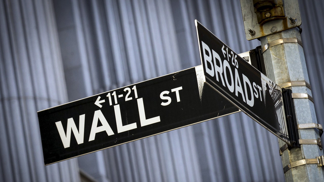 Japan's Sumitomo Mitsui to buy 5% of Jefferies for $380M - report | Fox ...
