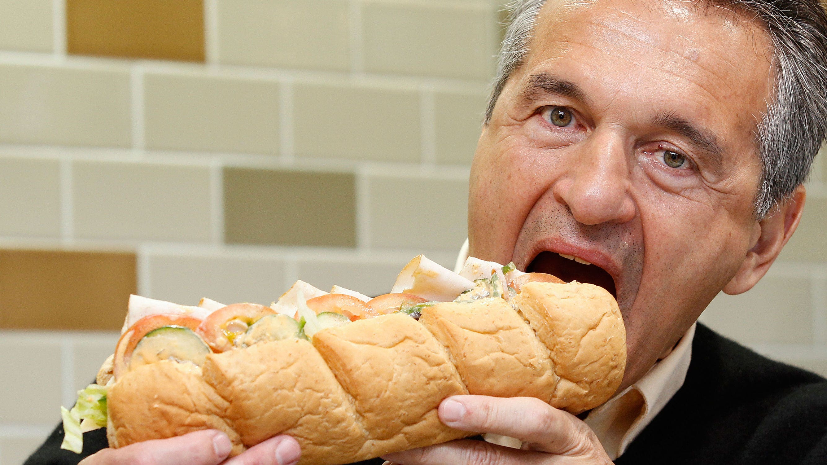San Francisco Subways Drop $5 Footlongs | Fox Business