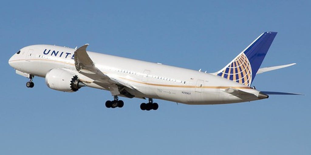 United Airlines A350