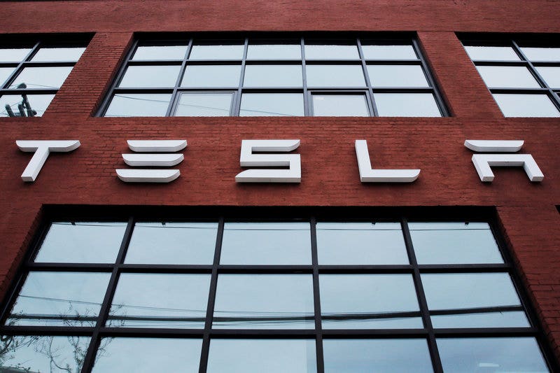 UAW confirms workers at Tesla have approached the union | Fox Business