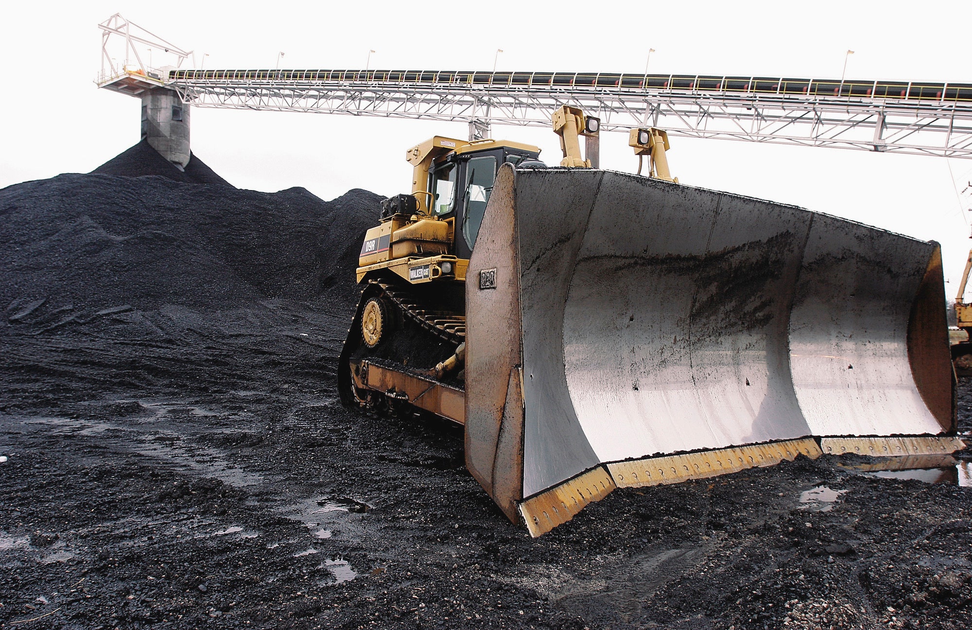 US coal mining surges in 2017 following last year's record decline ...