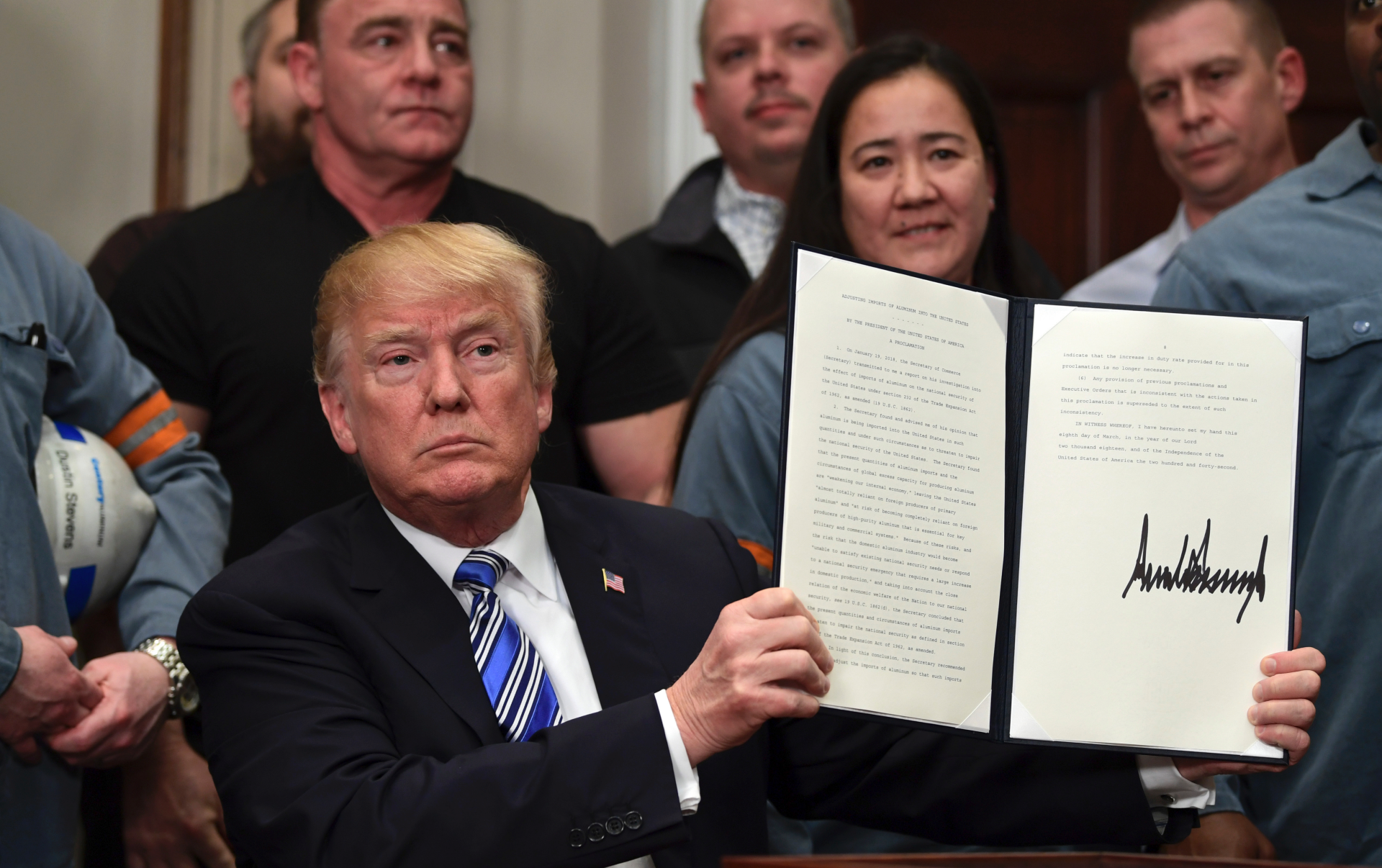 Trump orders stiff trade tariffs, unswayed by grim warnings | Fox Business